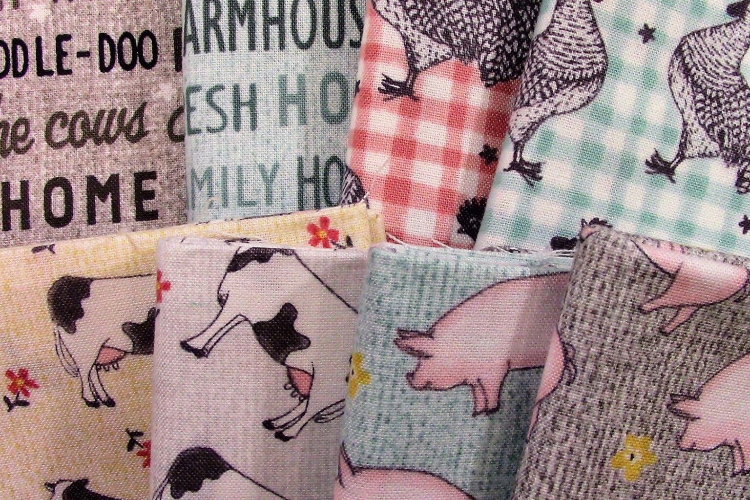 8 Fat Quarters – Farm Animals (3958) « Darlene Michaud