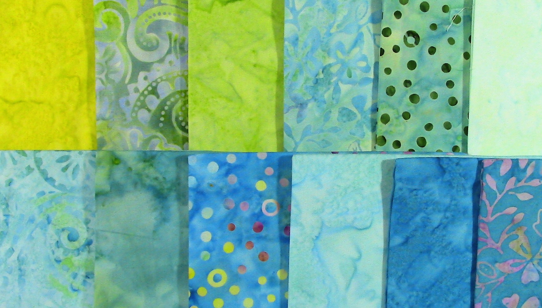 Batik Scrap Pack – 26 Pieces 5″ x 8″ (4261) « Darlene Michaud