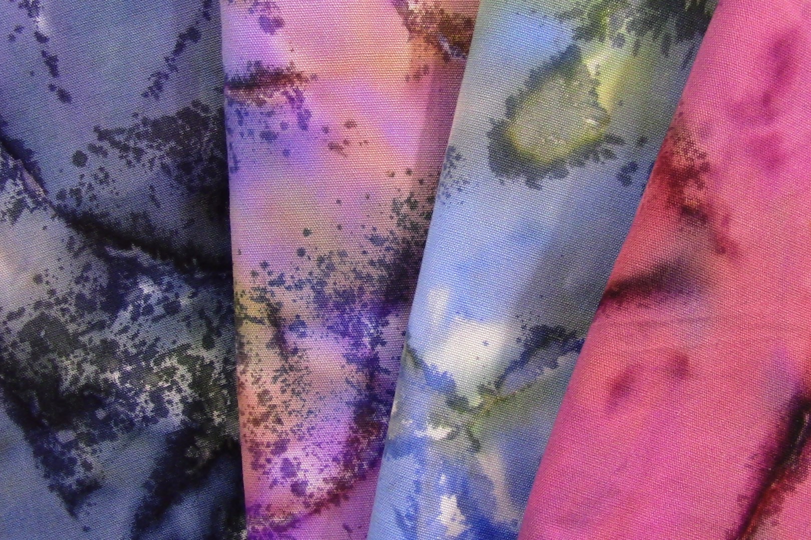 4 Fat Quarters – Marbled Batik (4551) « Darlene Michaud