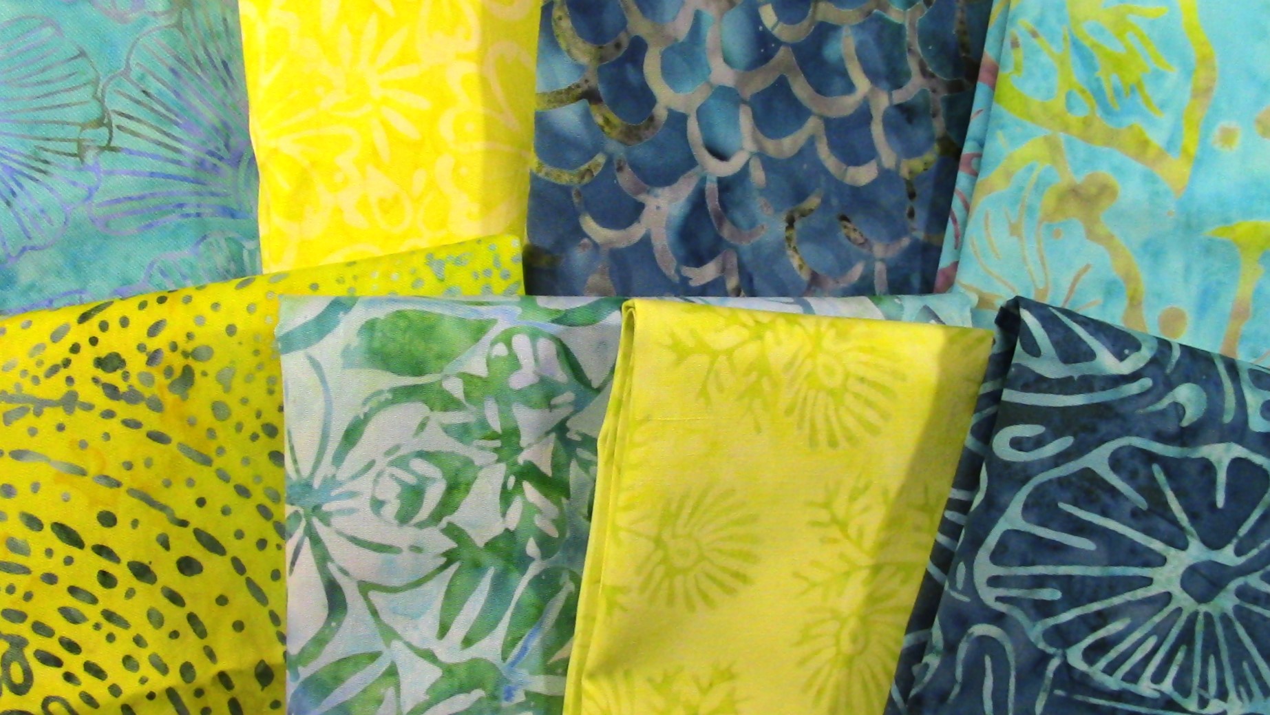 8 Half Yard Cuts – Batik Splash (4947) « Darlene Michaud