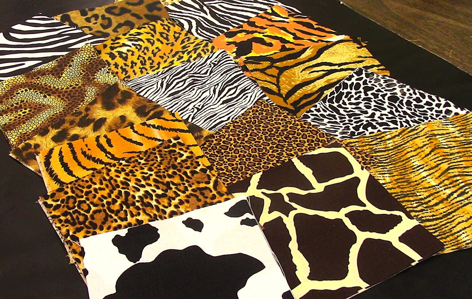 (51) 5″ Squares – Wild Animals (5671) « Darlene Michaud